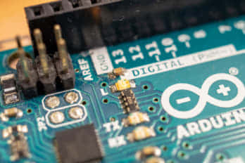 Arduinoボード上のLEDを光らせる方法 ｜ VOLTECHNO