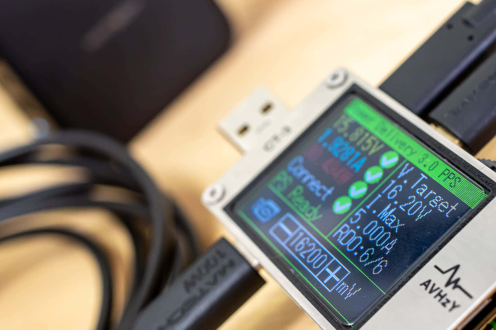 MATECH Sonicharge 100W Pro、3口＋PPS搭載のUSB PD充電器を試す！ ｜ VOLTECHNO