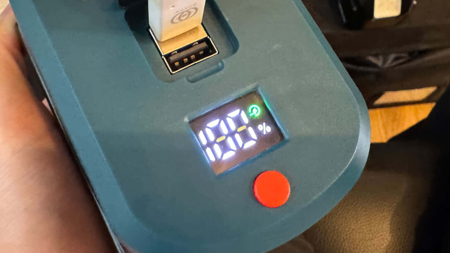 マキタバッテリー互換のUSB PDアダプタが発売、最大65W出力のUSB充電器 ｜ VOLTECHNO