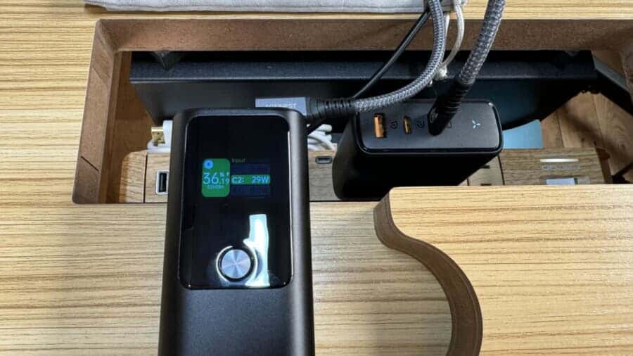 Alfox 27000mAh 140Wモバイルバッテリーを試す！ノートパソコンも使えるUSB PD140W対応モデル ｜ VOLTECHNO