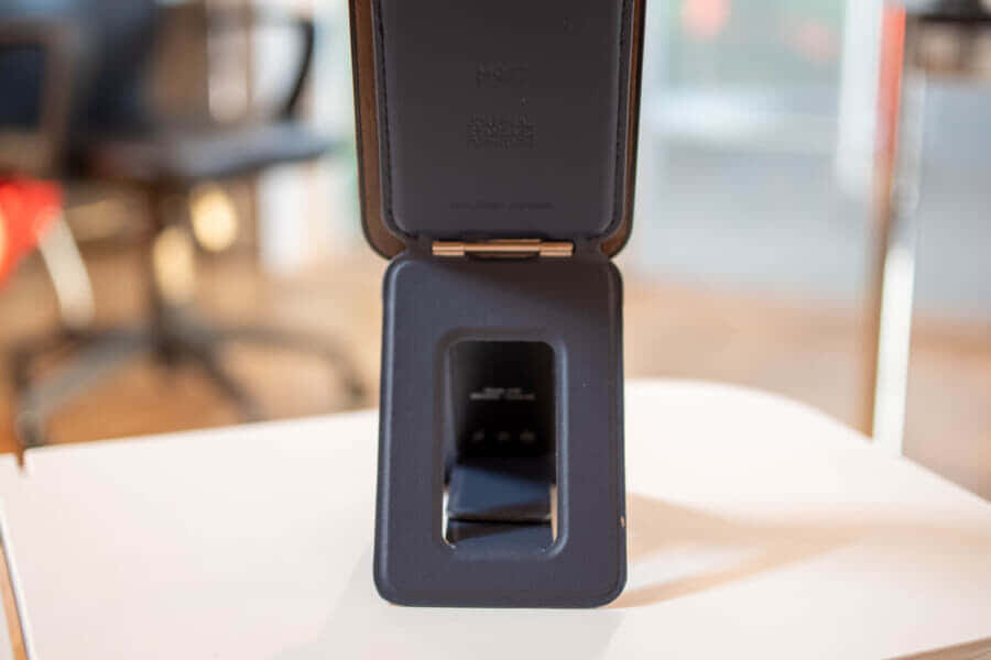 MOFT JSF 8-in-1多機能スタンドでスマホはもっと便利になる、MagSafe対応のスマホスタンド ｜ VOLTECHNO