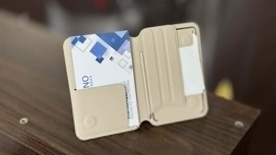 MOFT スマホスタンド＆ノートがクラファンに登場、スマホ用メモ帳の完成形が今ここに ｜ VOLTECHNO