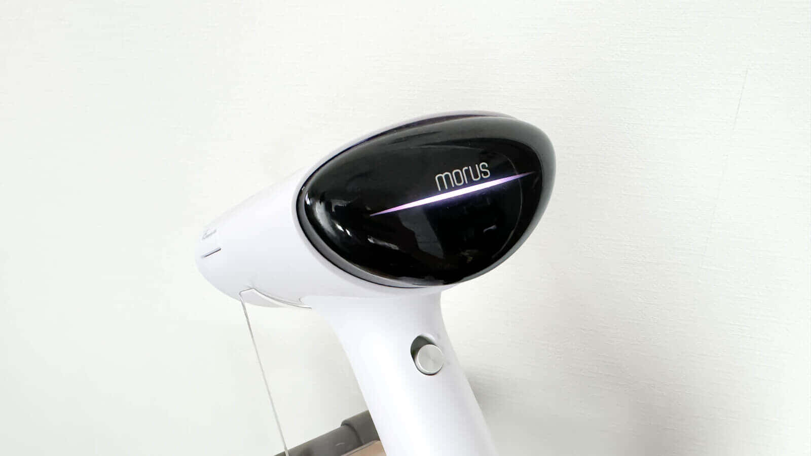 Morus V6が衣類スチーマーの常識を変える、スチーム真空吸着で衣類ケア【実製品レビュー】 ｜ VOLTECHNO