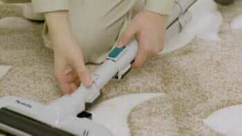 マキタ CL004G 充電式クリーナを発売、カーペット清掃を効率化する電動回転ブラシを搭載 ｜ VOLTECHNO